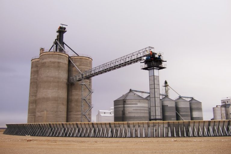 Moore, MT - Columbia Grain